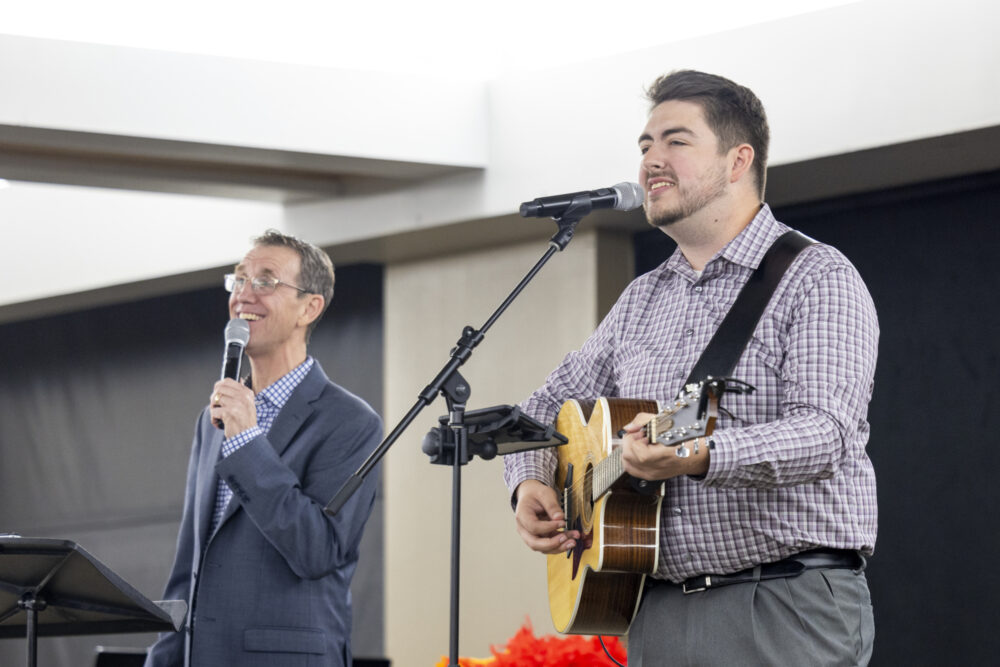 Guarneri begins time of service as Texas Baptists executive director ...