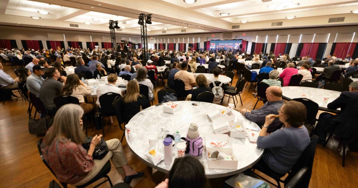 Panel finds differing views on women in ministry not a barrier to ...